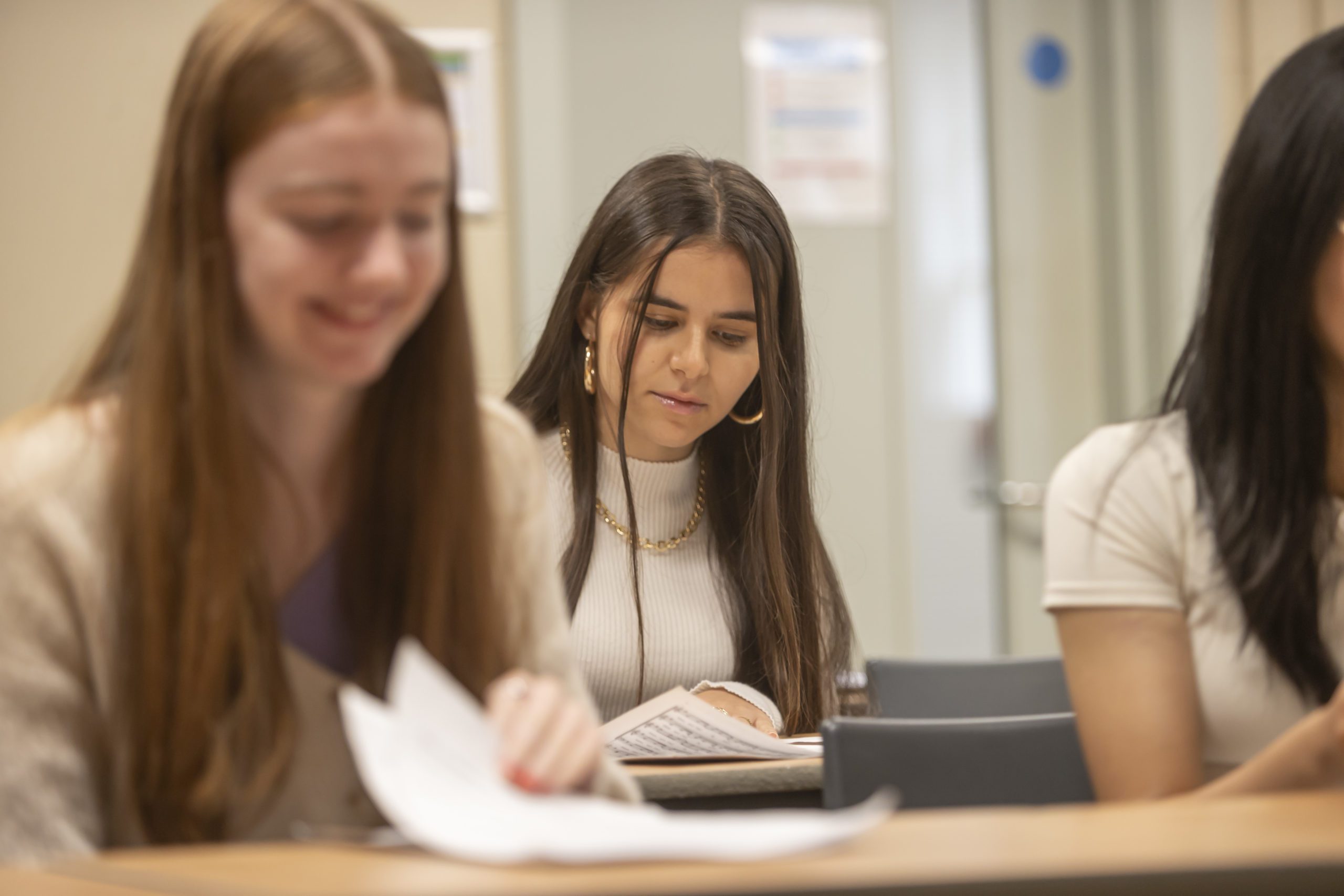 6th Year Free Trial Classes | Institute of Education